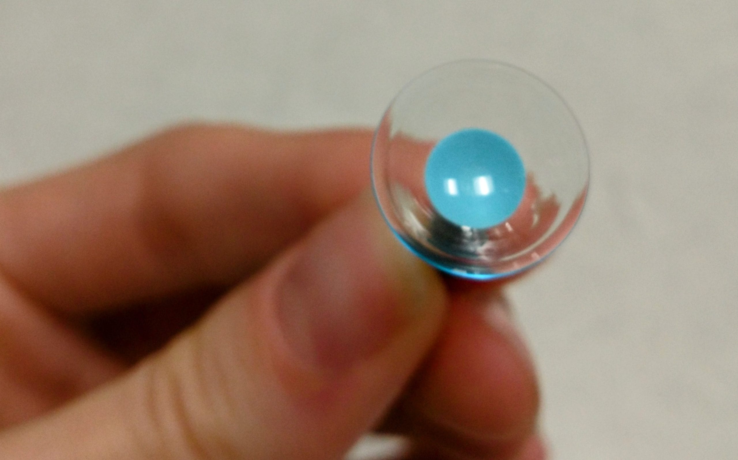 Scleral Lens Insertion and Removal Tips - Eyecare Associates of Lee’s ...